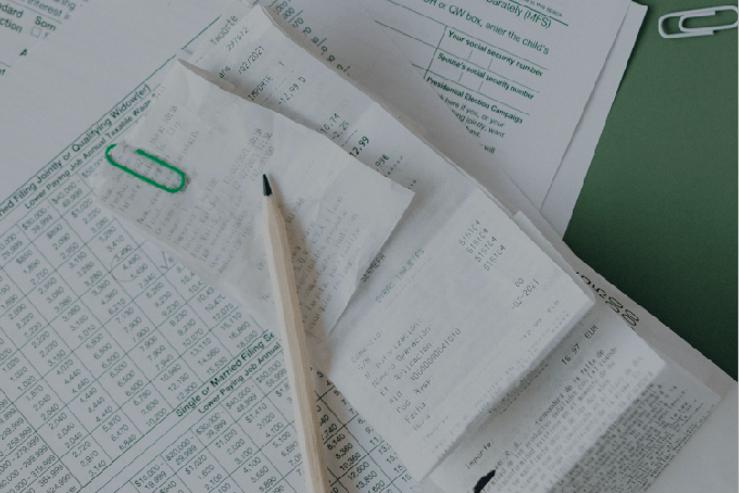 Las facturas con retencion se declaran en el 347 - LAB-ES